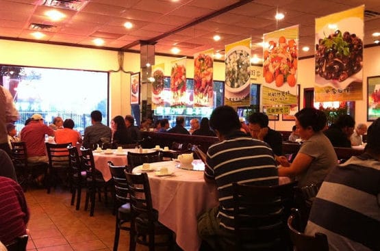 How to Order Food at a Restaurant in China | Travelers' Guide